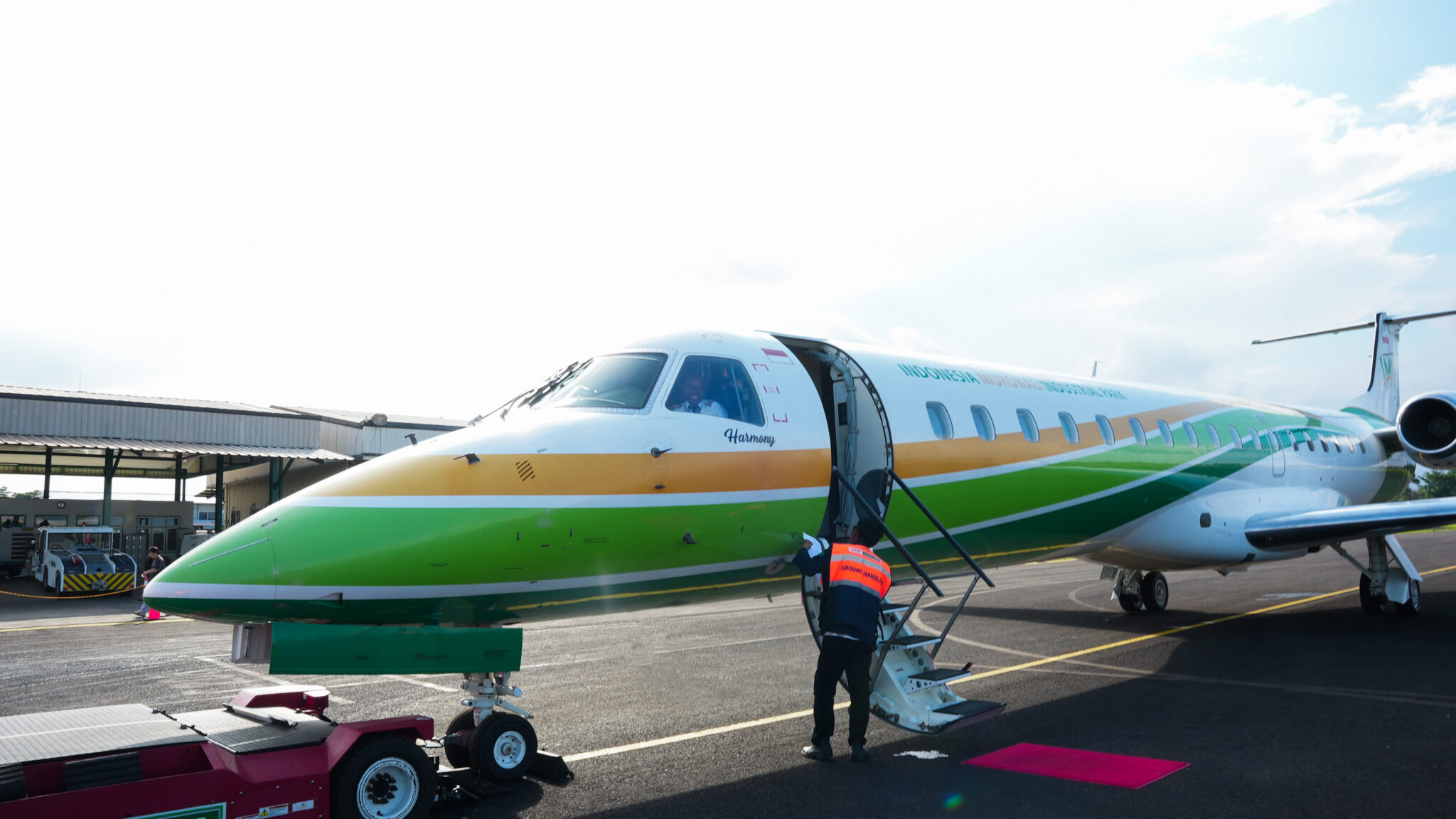 Layanan Transportasi Bandar Udara IMIP - PT Indonesia Morowali ...